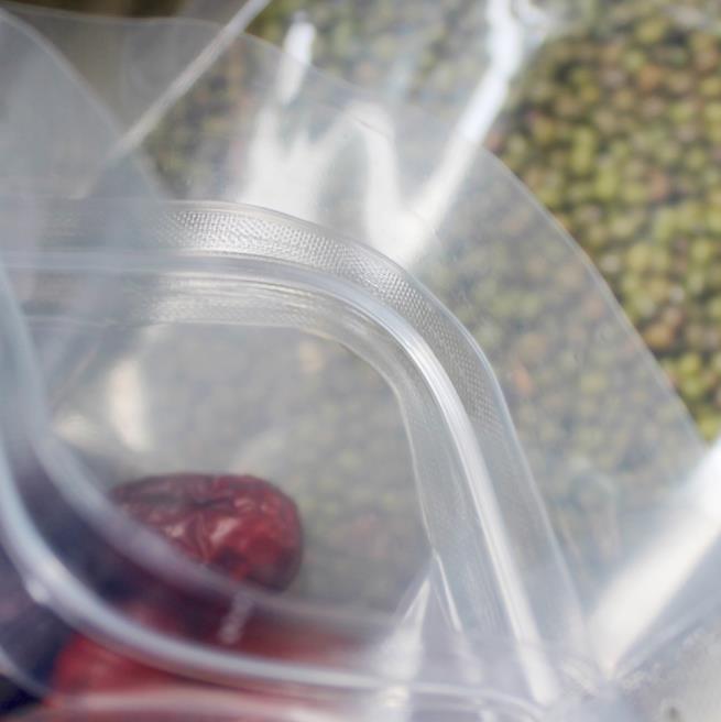 Nut octagonal plastic pouch | Packing pouch manufacturer